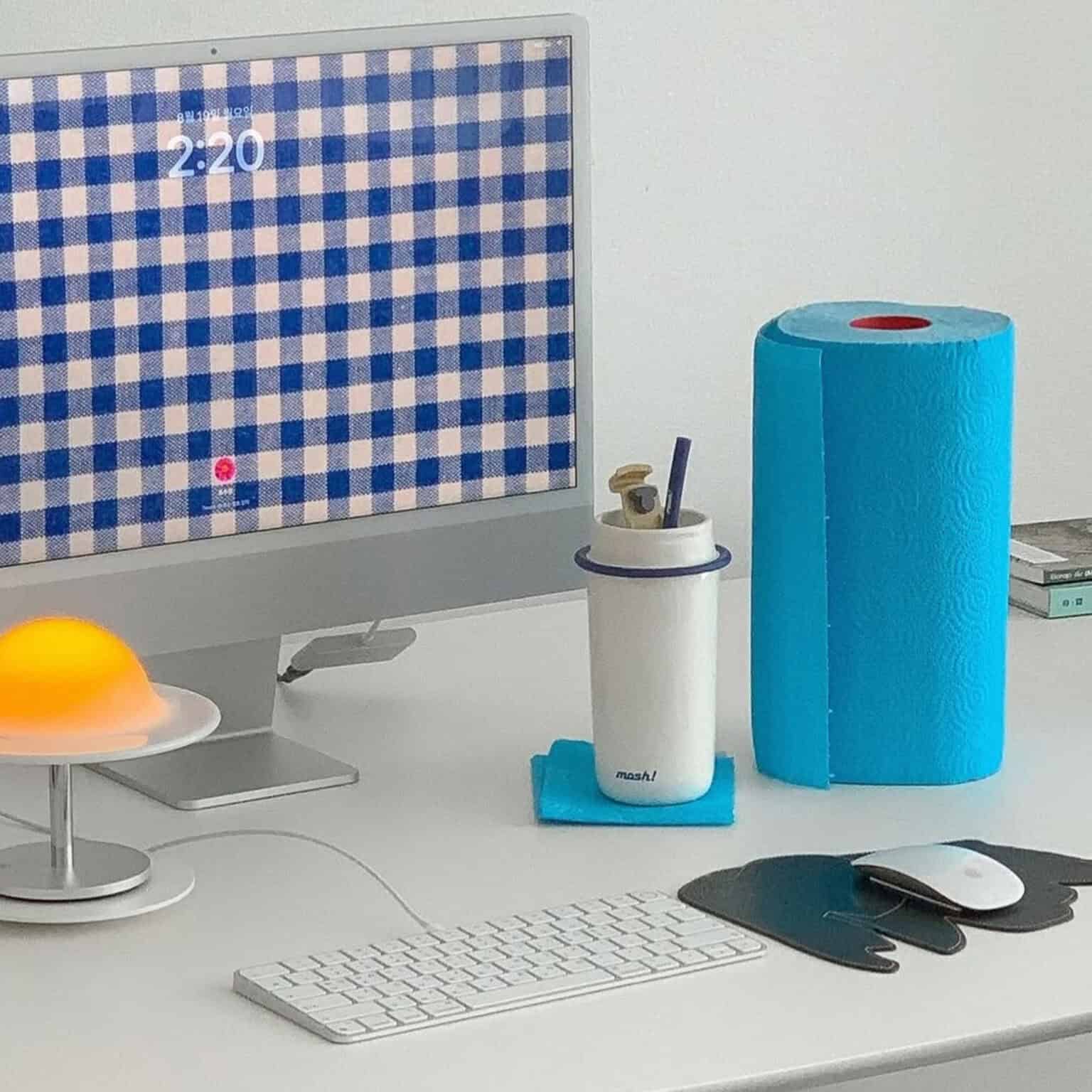 Blue Paper Towel Pack | Renova | 2-Ply Jumbo Roll