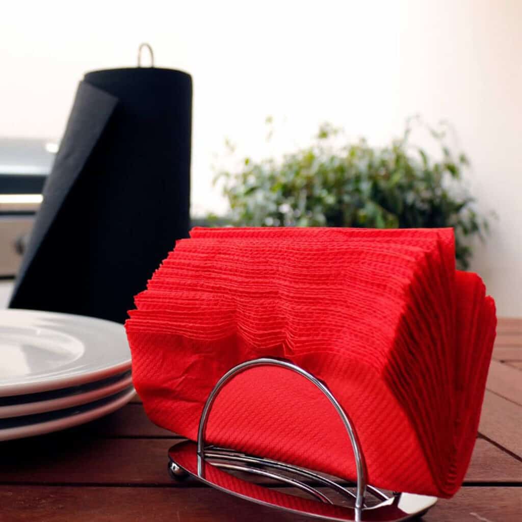 Red Paper Napkins 5-Pack | Renova | 70 Napkins | 1-Ply